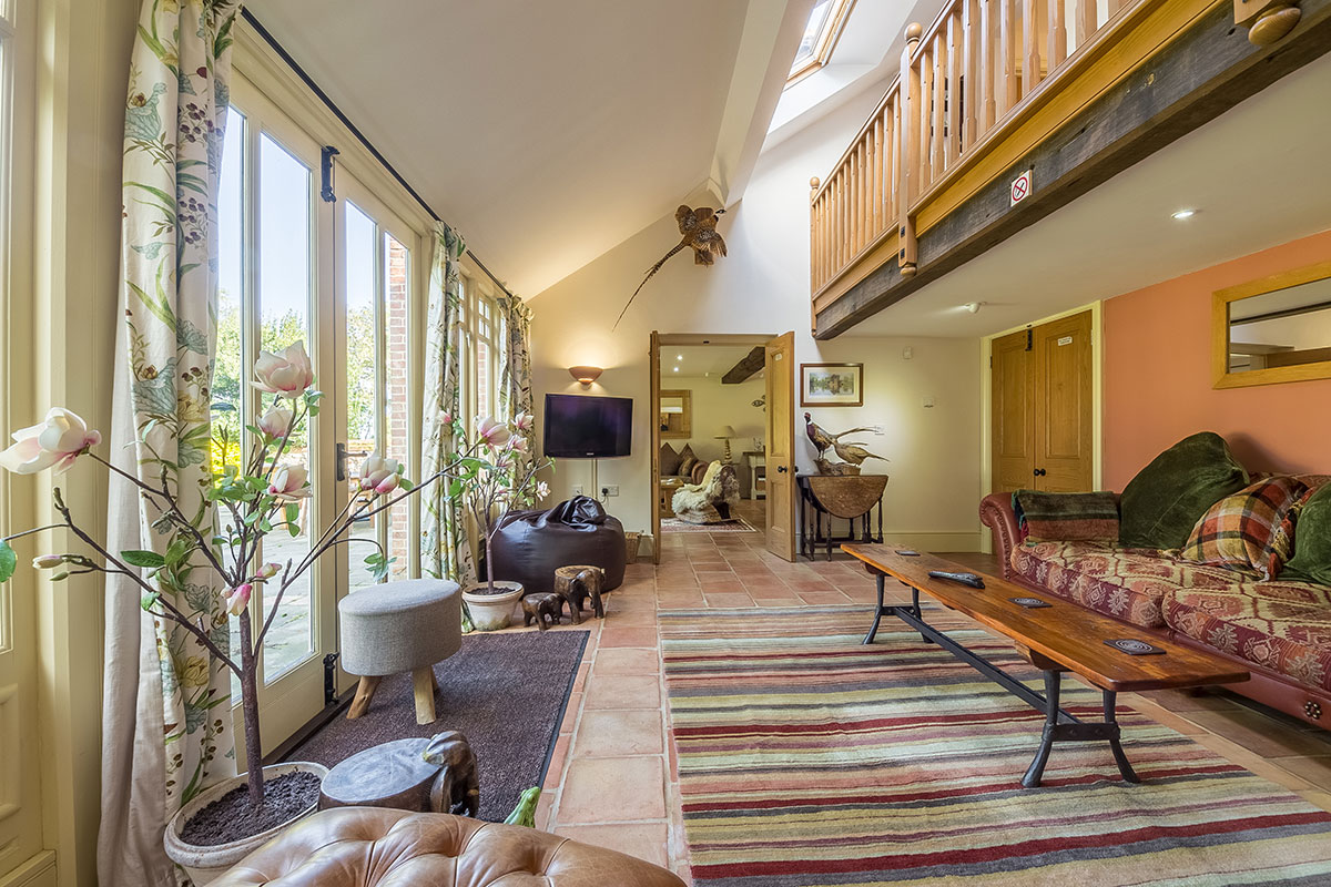 The Gables Rates - Ocean Breaks