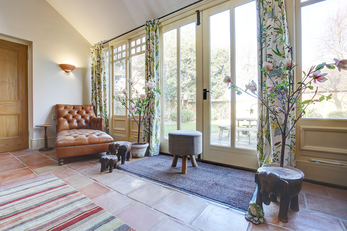 The Gables Rates - Ocean Breaks